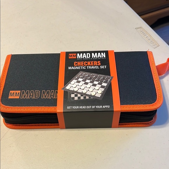 mm mad man | Toys | Mad Man Checkers Magnetic Travel Set | Poshmark